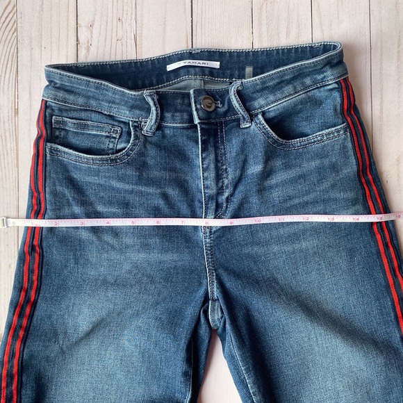 Tahari | Pants & Jumpsuits | Hp Authentic Tahari Jeans | Poshmark